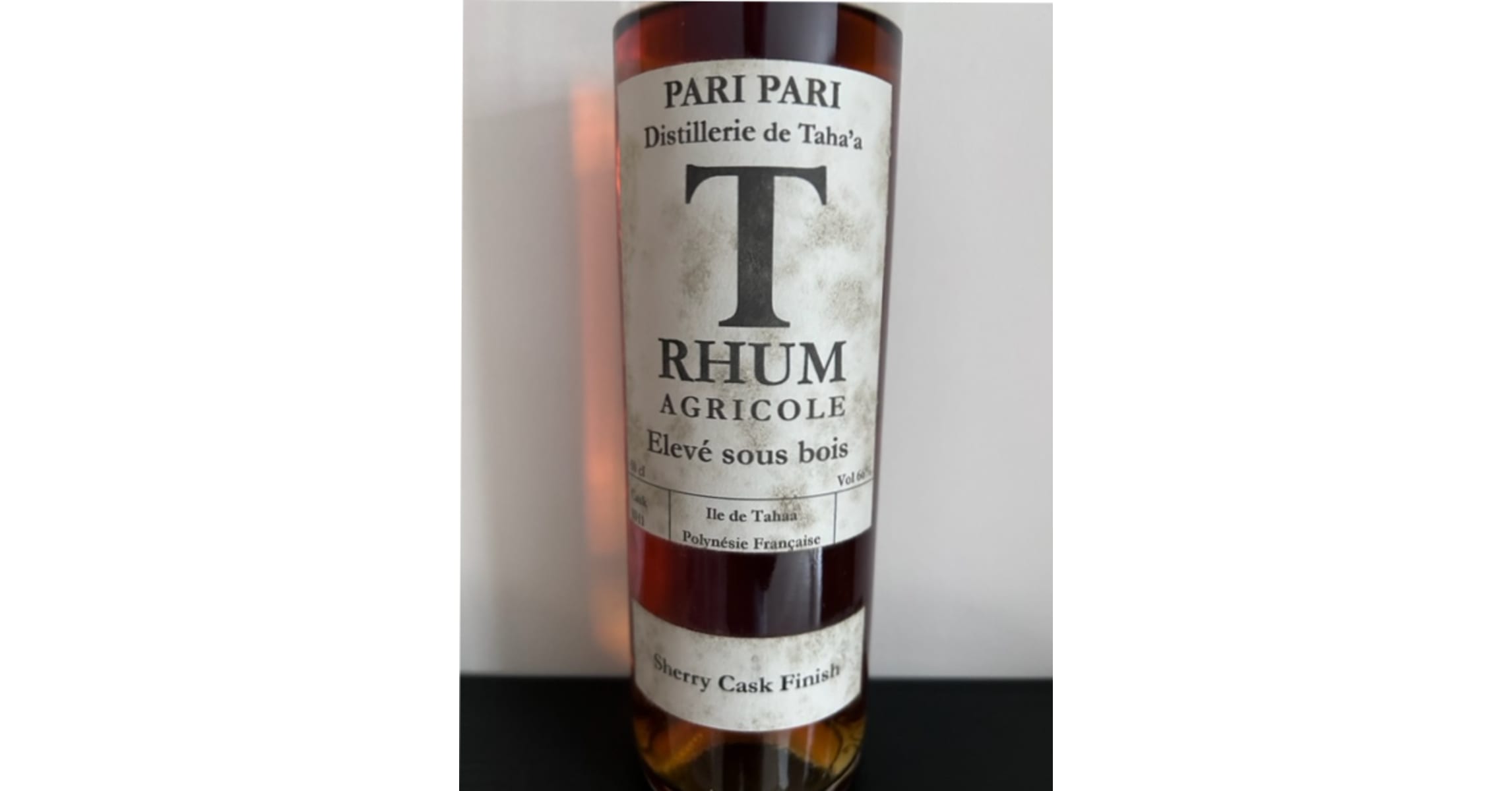 rumloop | sample - Pari Pari T Rhum Sauternes Finish