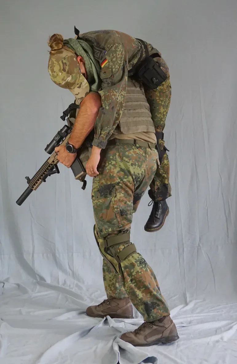 Injured 160 Reference Pictures - FlippedNormals