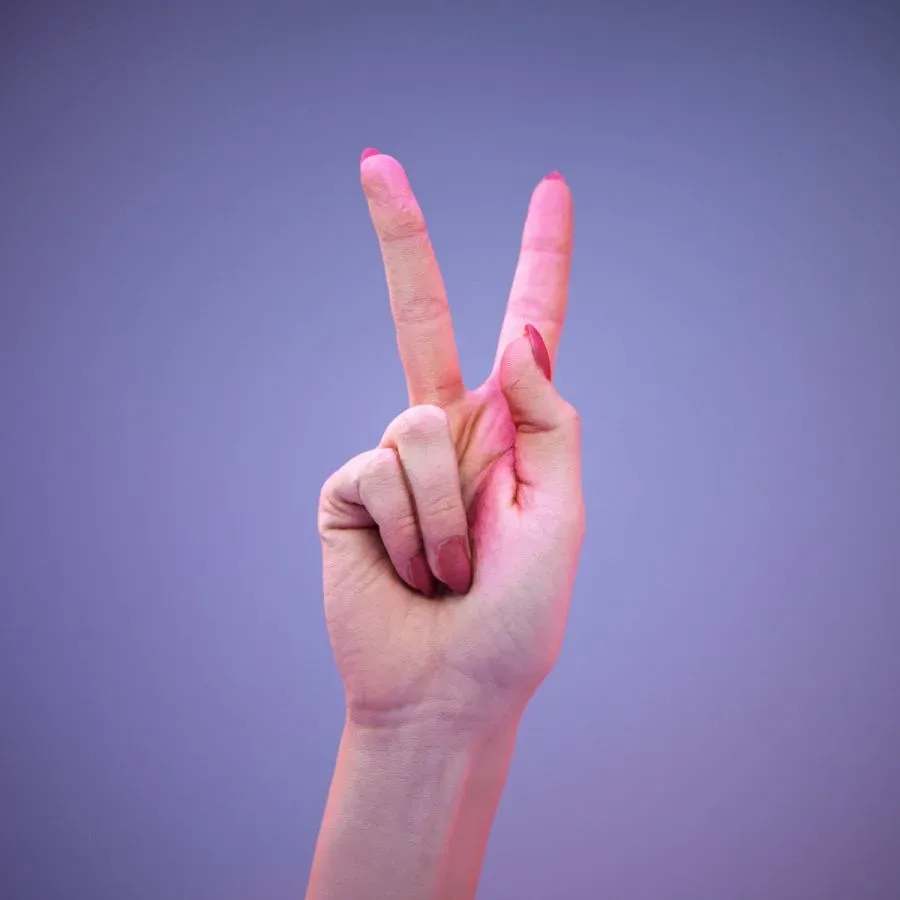 36 Highly Detailed 3D Scanned Women's - FlippedNormals