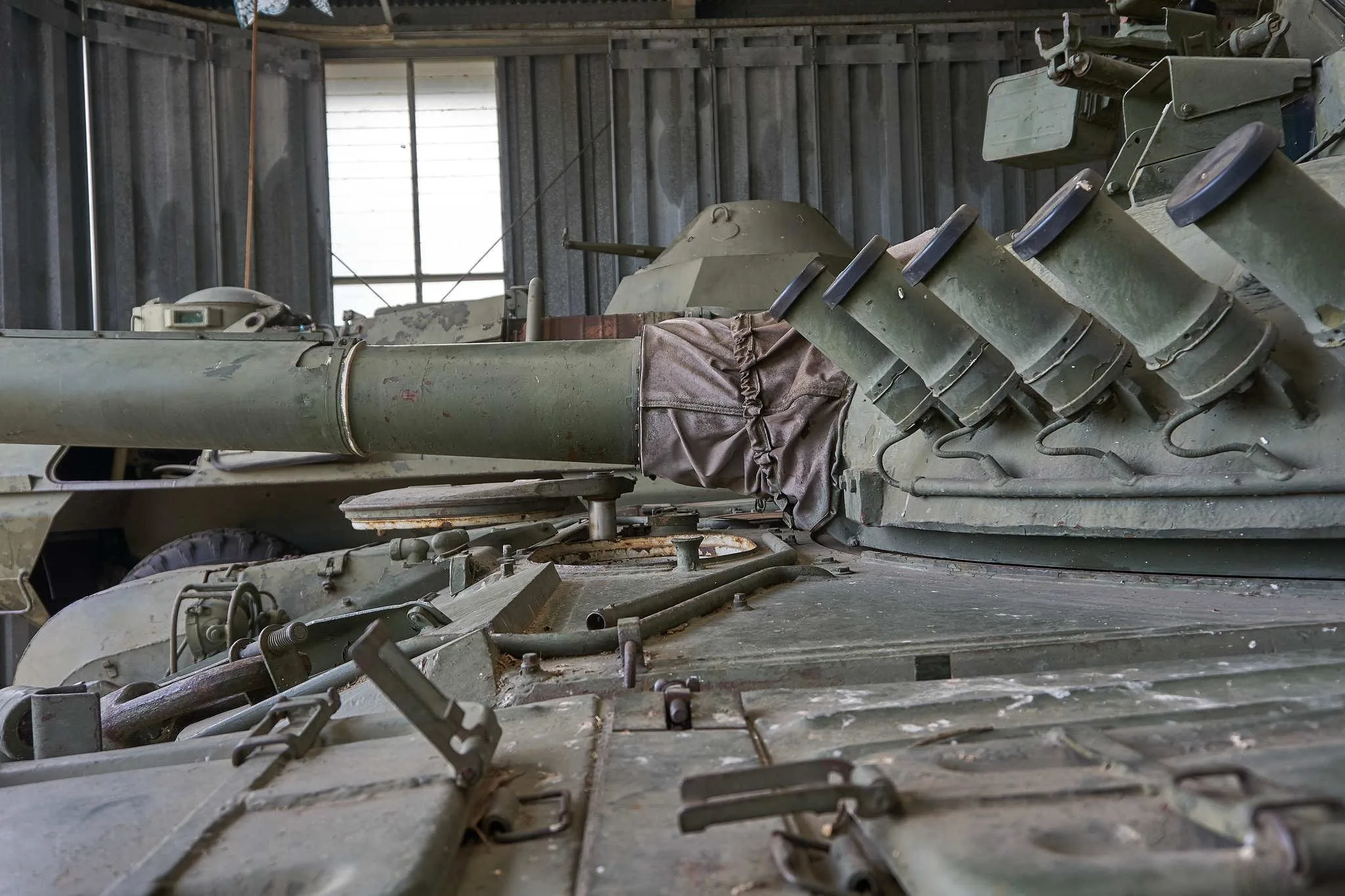 34 photos of Soviet Battle Tank - FlippedNormals