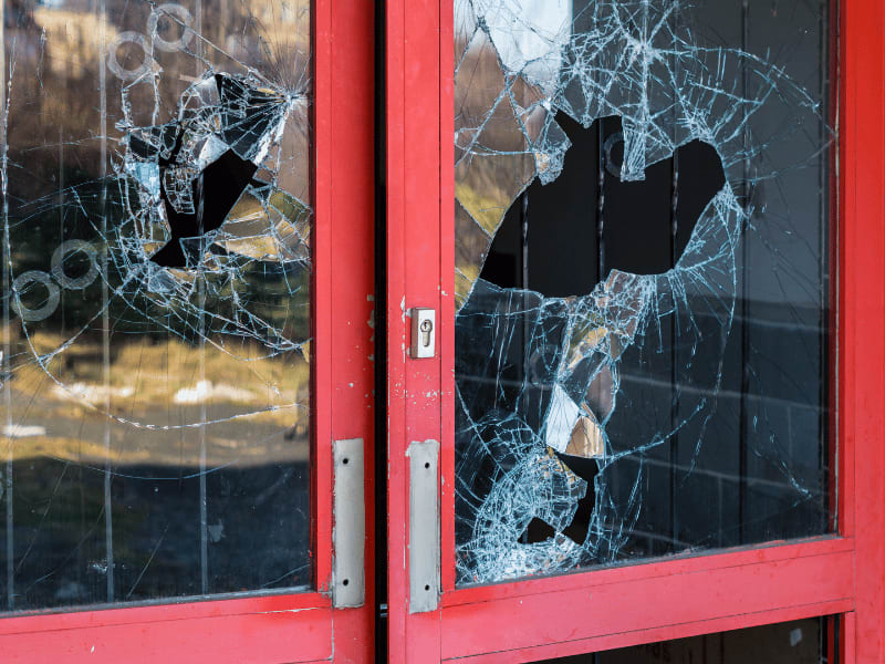 Common Glass Repair: Broken Panes - Bravo Glazing - Sydney Glass Repair ...