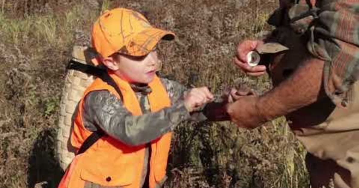 Muskrat trapping with 6-year-old Emmet | Discover the U.P.
