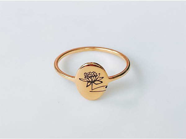 Oval Signet Ring - Lotus - Tora Grace