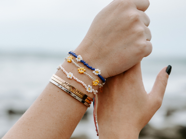 Tora Grace | Daisy Chain Bracelet - Pink