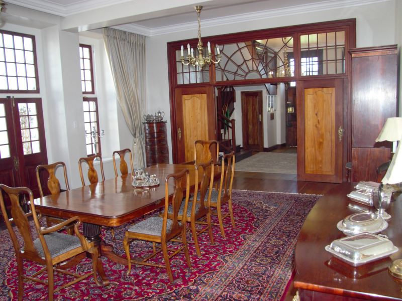 Vredenburg Manor House - Swop and Stay