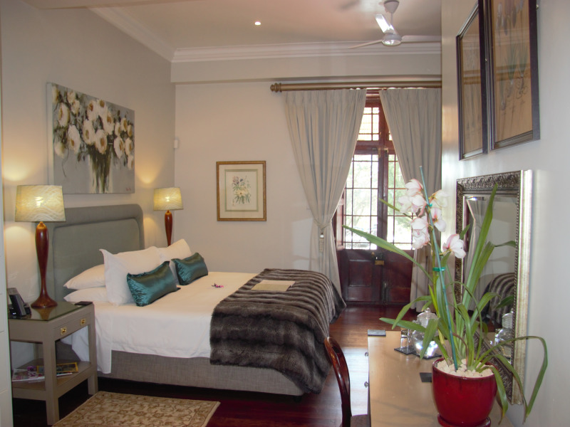 Vredenburg Manor House - Swop and Stay