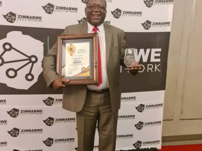 FORESTRY COMMISSION-ZIMBABWE'S GM RECEIVES TOP ZIM CEO AWARD | Zimbabwe ...