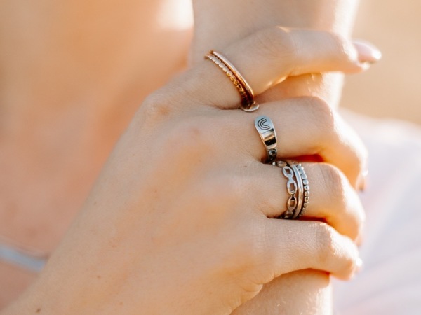 Tora Grace | Cuff Ring - Rainbow