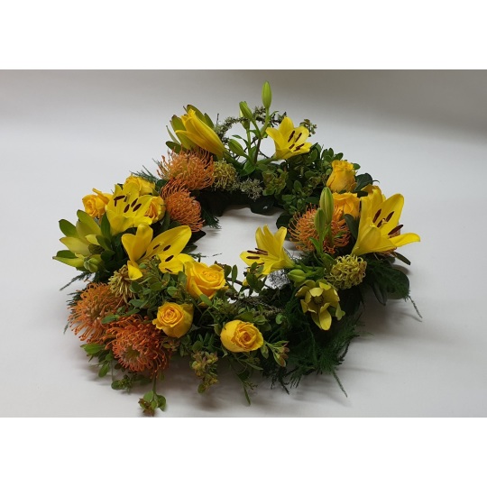 Round Wreath - Altarnatief