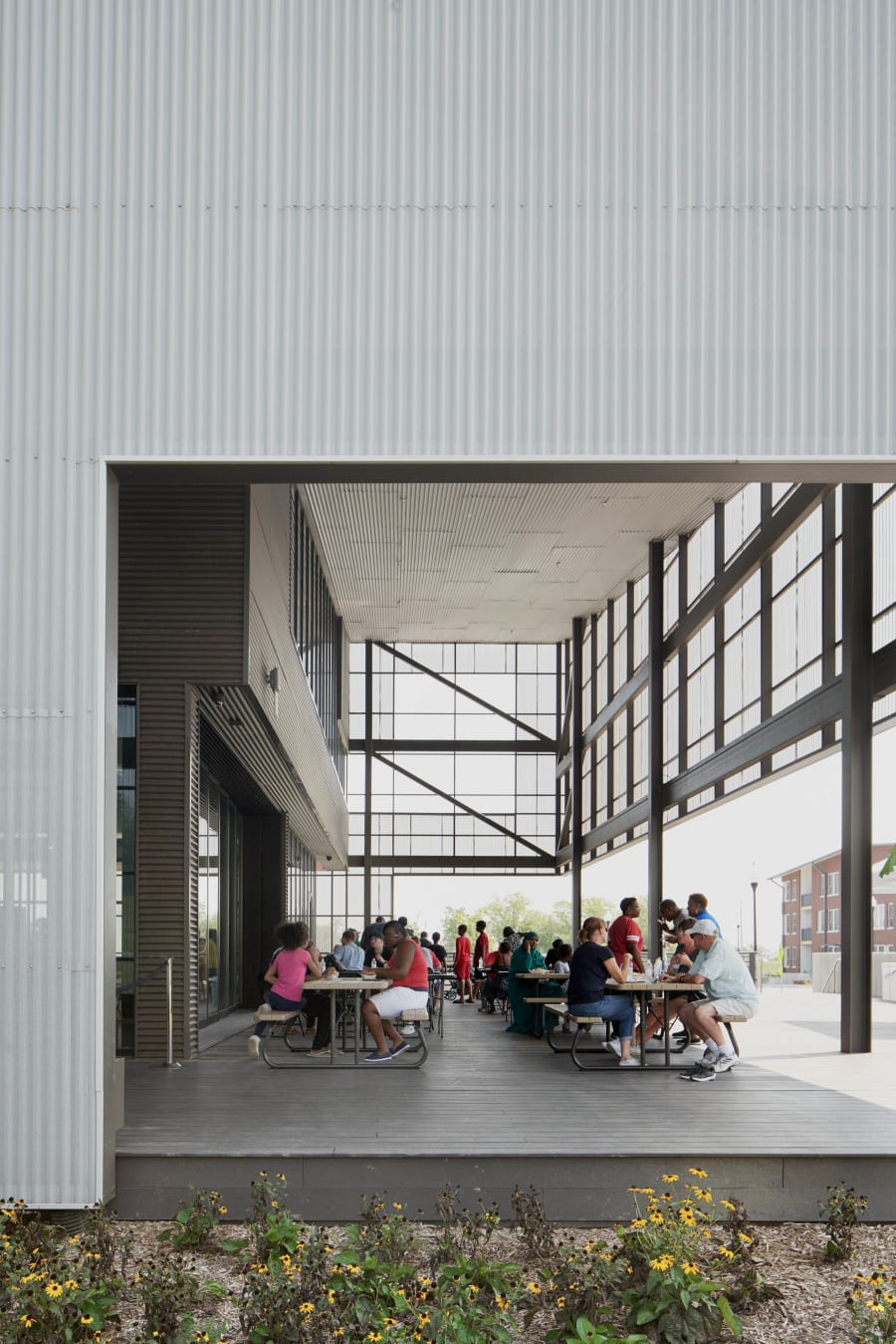 Highlander Accelerator | El Dorado: integrated architecture, urban ...