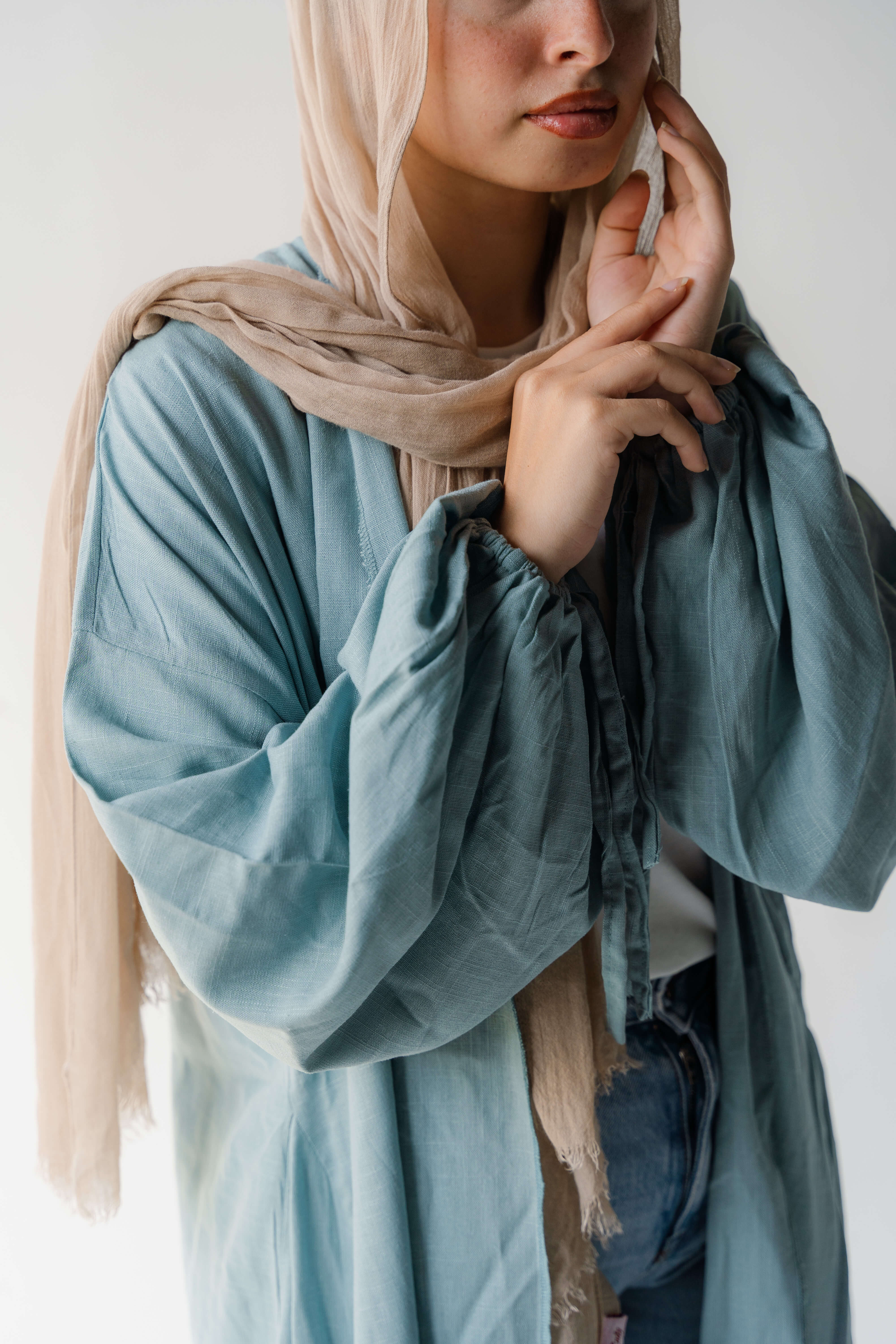 Flowy cardigan in baby blue • Amore