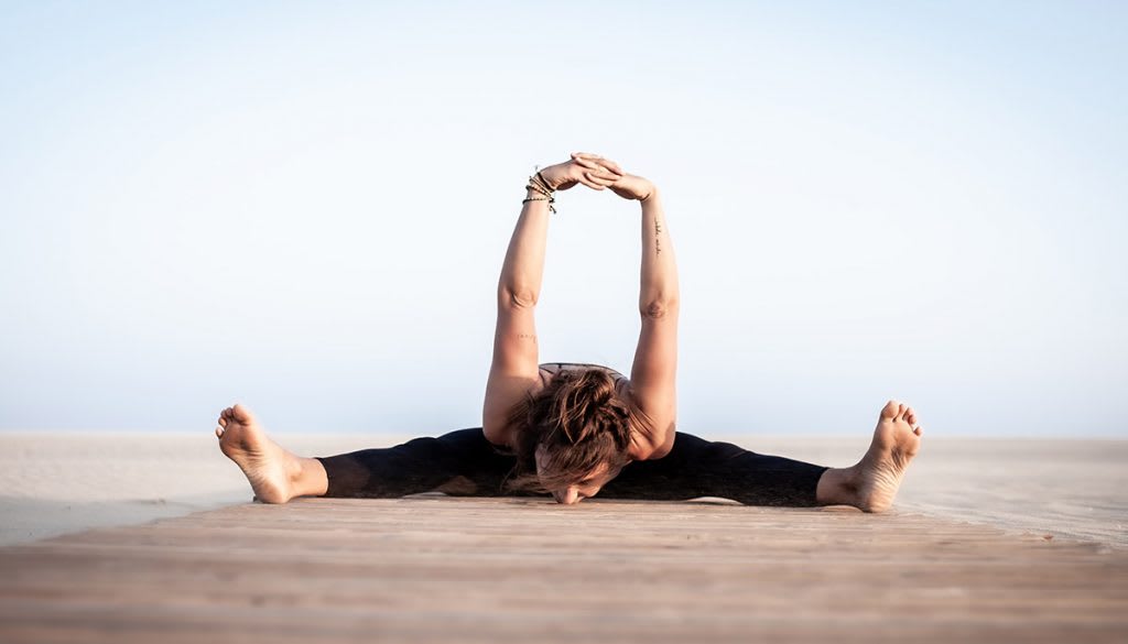 Sivananda Yoga: cos'è, asana e benefici dello yoga della sintesi