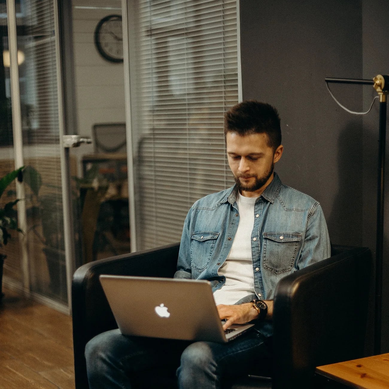 Home Banking Consultancy – G-DNA