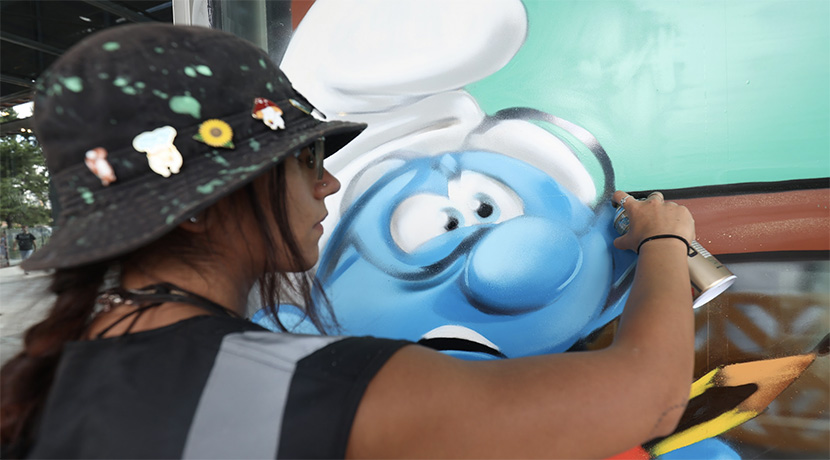 Smurfs street art takeover lands in Birmingham