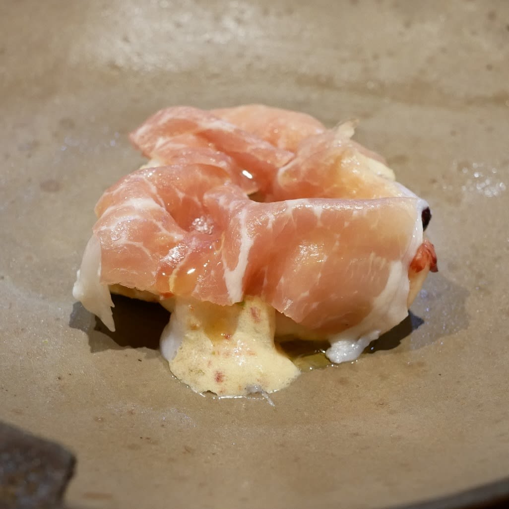 IHARA Restaurant Reservations | Kochi | LASTMINUTE