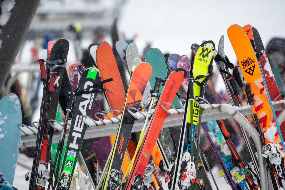 Ski and Snowboard Rental - H2 Life | H2 Life