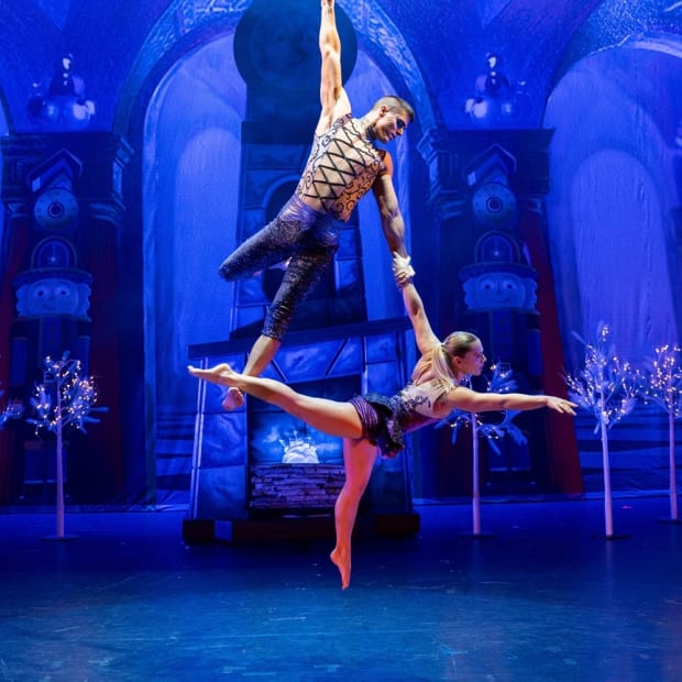 Cirque Dreams Holidaze - Ensemble Arts Philly