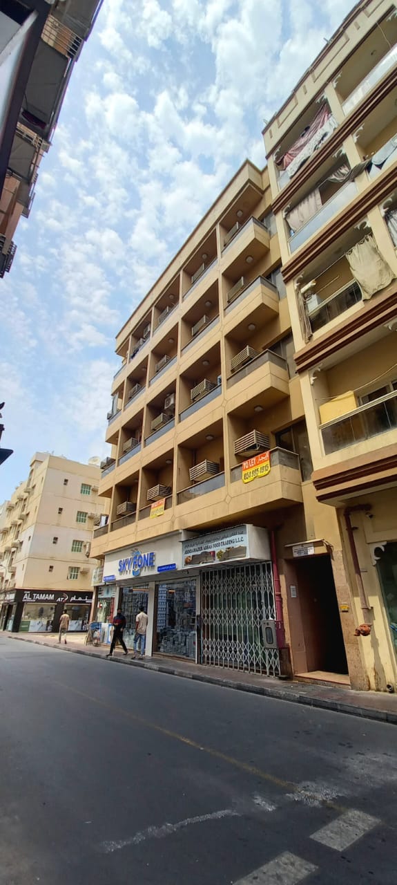 Flats with Attractive Rent for residential or commercial in Deira Frij ...