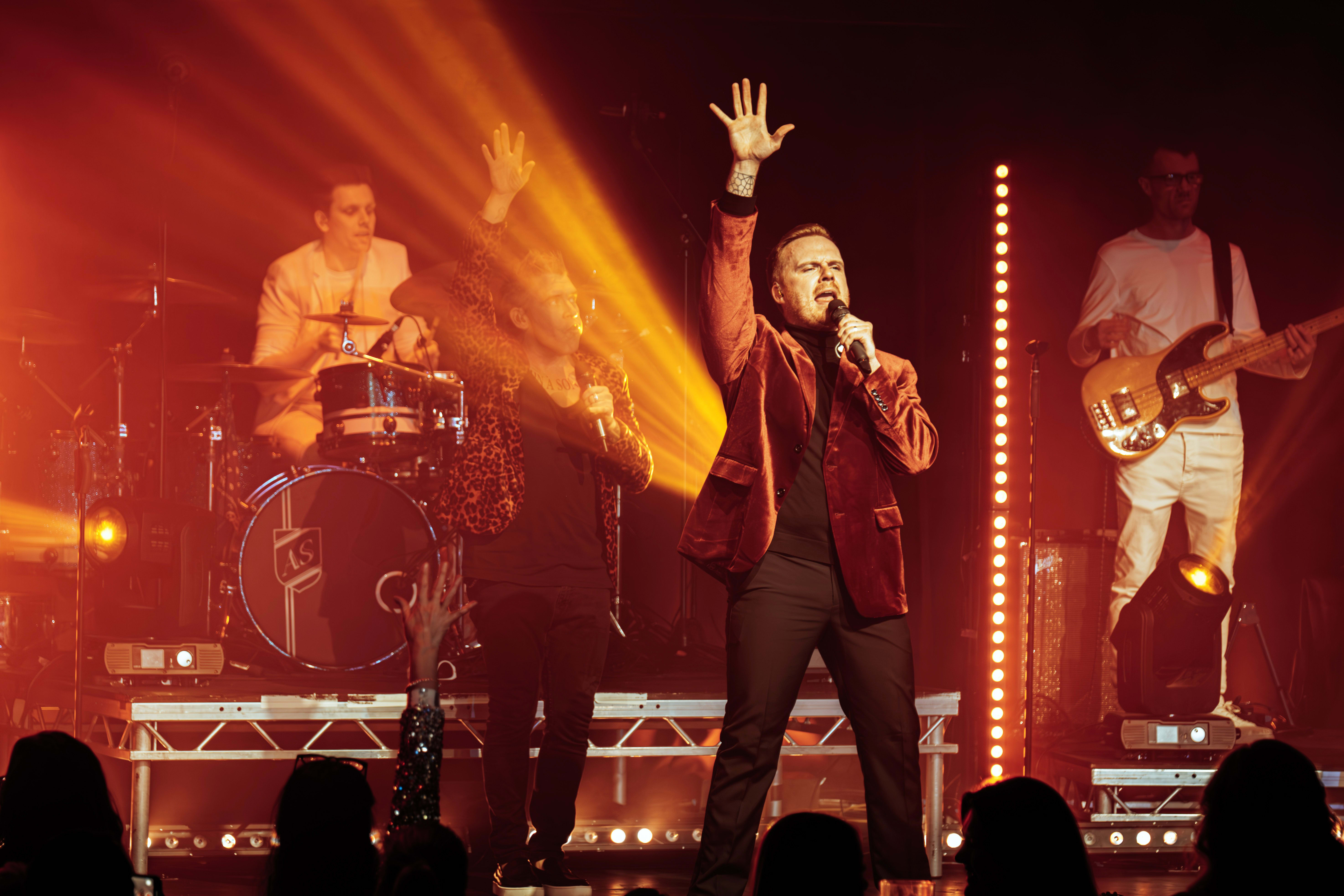 Re-Take That - Take That's Greatest Hits Live on Stage Tickets ...