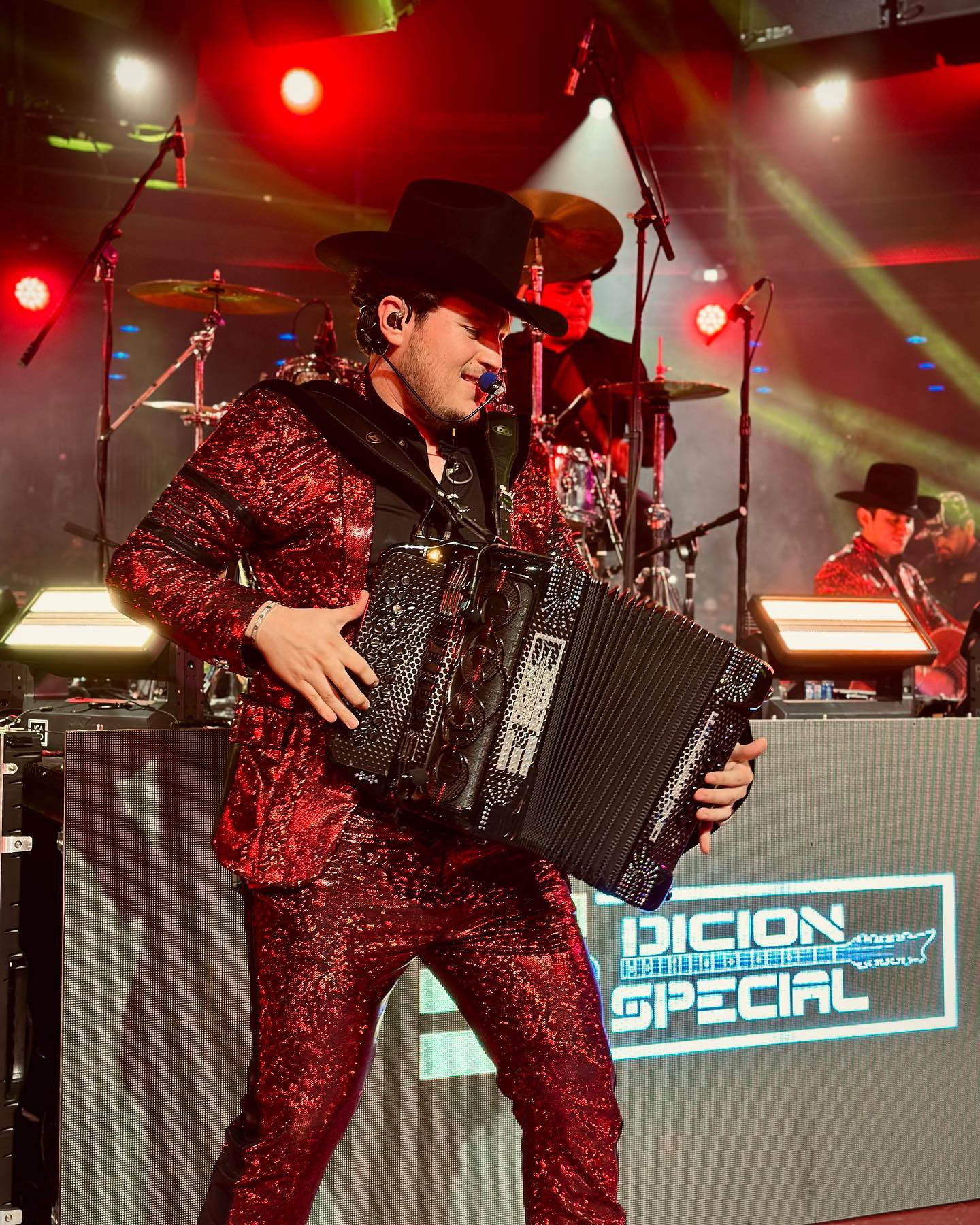 Edicion Especial Tickets | Smart Financial Centre, Sugar Land, TX ...