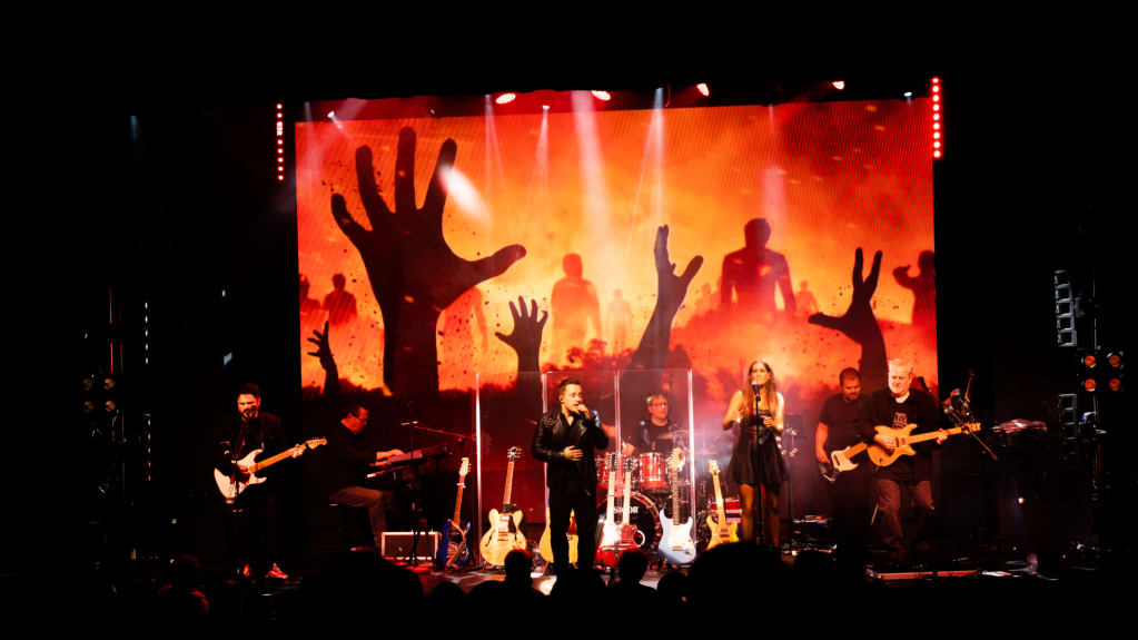 The Ultimate Classic Rock Show Tickets | Aylesbury Waterside Theatre in ...