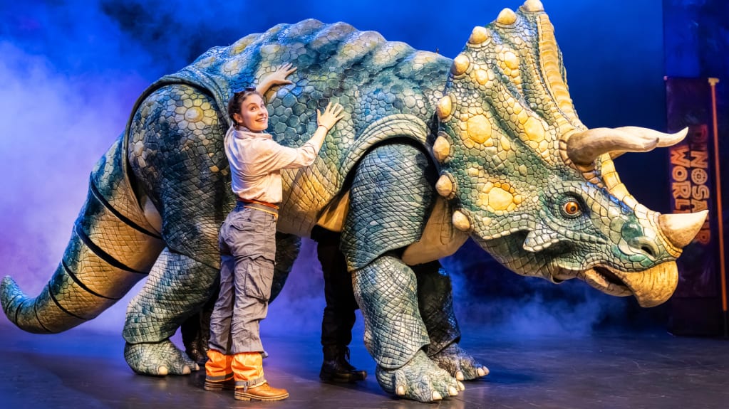 Dinosaur World Live Tickets | Aylesbury Waterside Theatre in Aylesbury ...