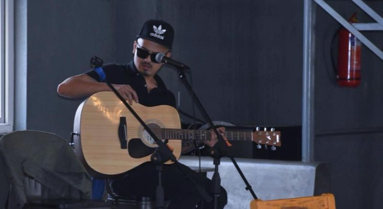 Wonder Call Acoustic Down Musical Journey with Vivek