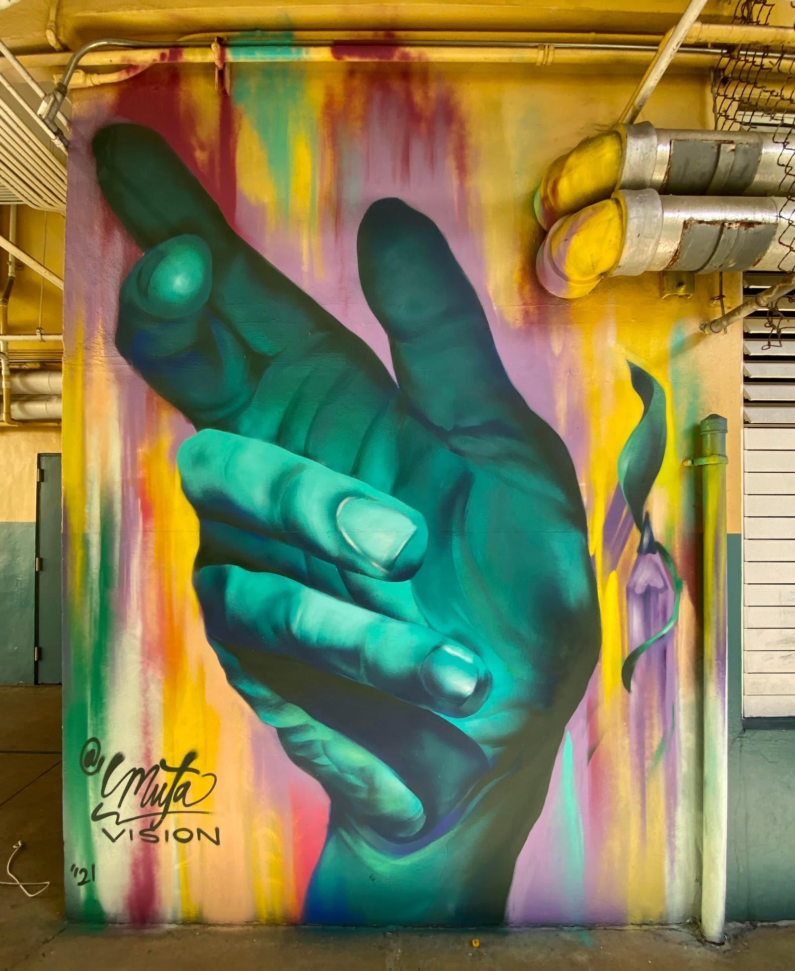 Muta Santiago | Phoenix, AZ - Muros