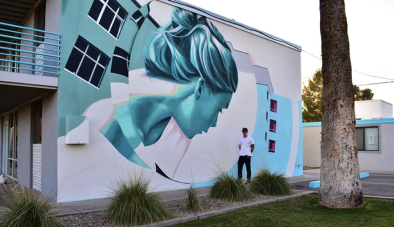 Clyde | Phoenix, AZ - Muros