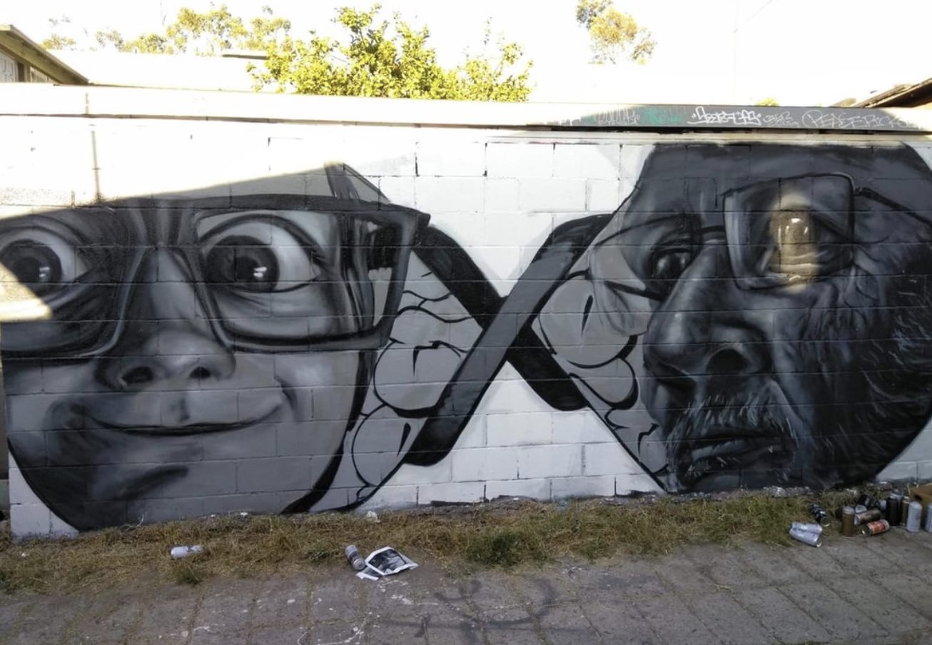 Kyn Hoste | Los Angeles, CA - Muros