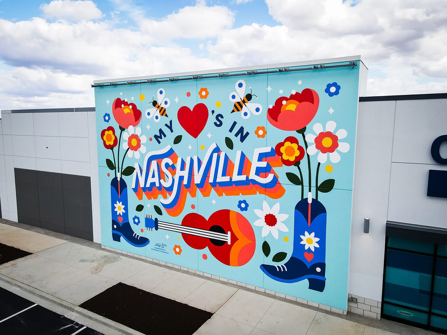 Tanger Nashville to Unveil Mural Program