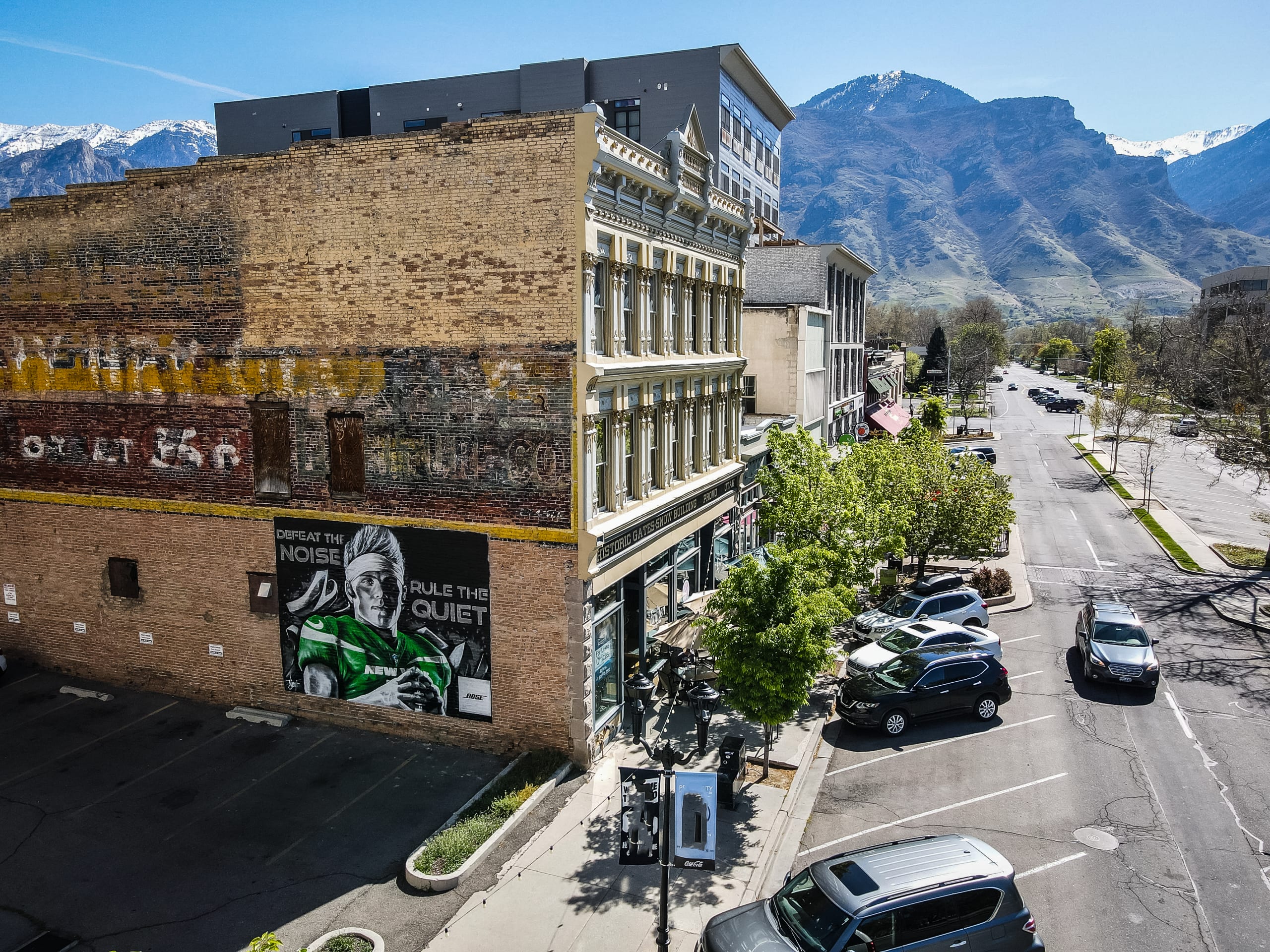 Muros | Bose 2021 NFL Draft Mural Activation