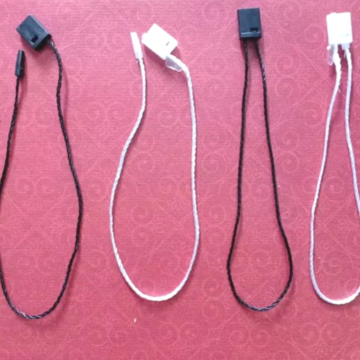 Jual String Pin Benang / Lock Pin Tali / Tali Hantag (Hitam & Putih) di ...