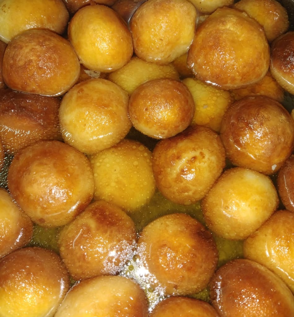 Sweet Trinidad RASGOOLA/ GULAB JAMOON Recipe - Caribbean Soul Food