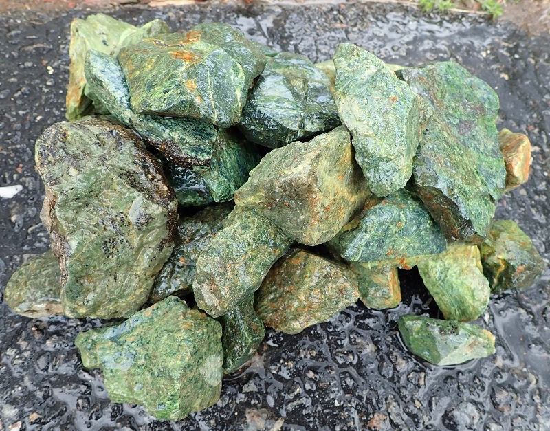 Green Rocks-MA, Metabasalt? | Rock Tumbling Hobby