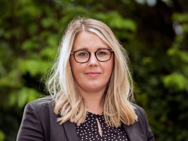 Katherine McAlpine | Associate - Dispute resolution and litigation ...