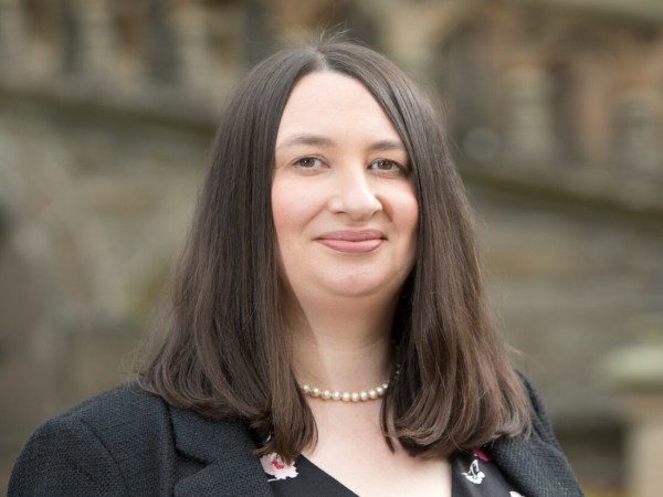 Lyndsey White | Director - Commercial property | Lindsays