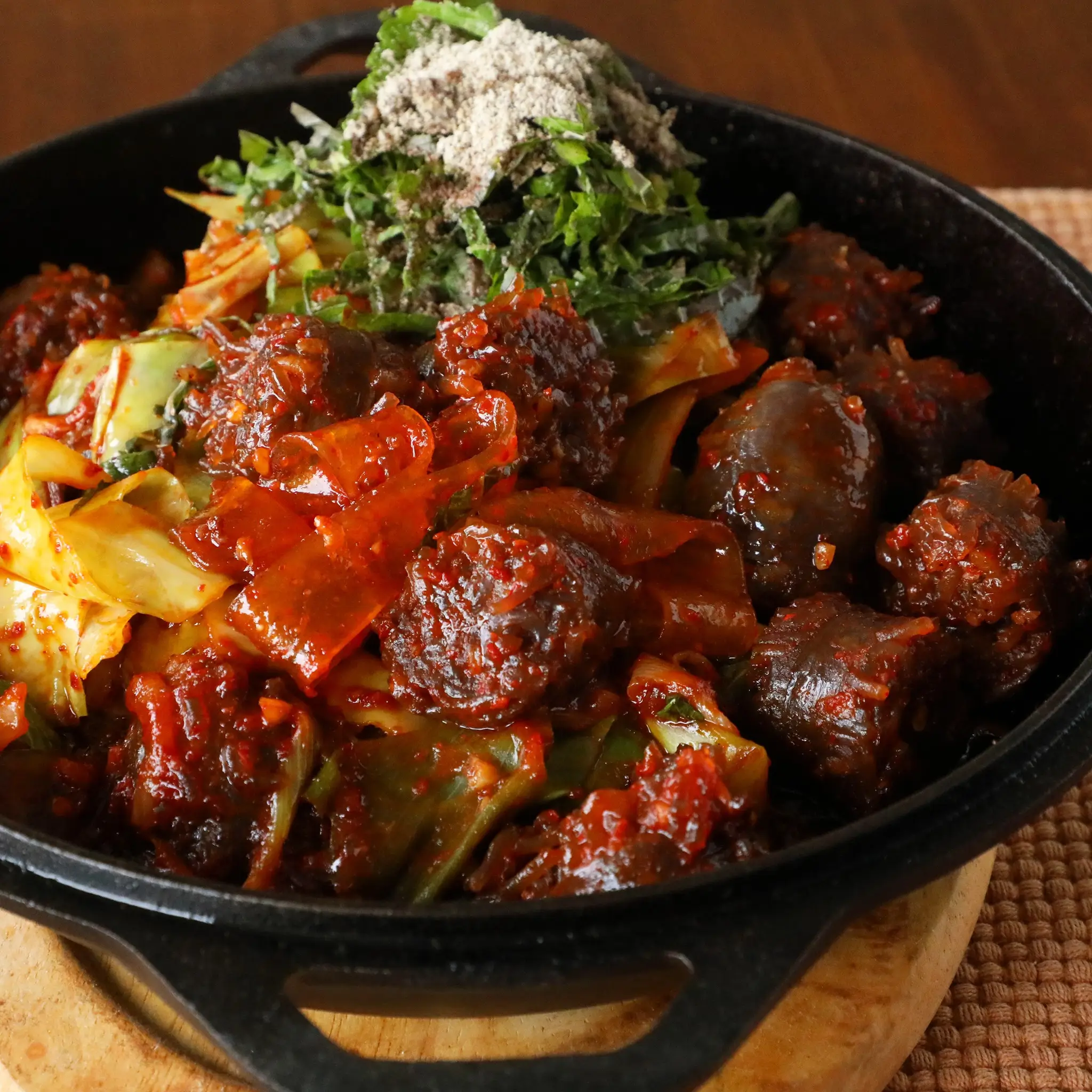 What is Soondae Bokkeum? One of the must-try foods in South Korea | FoodMap