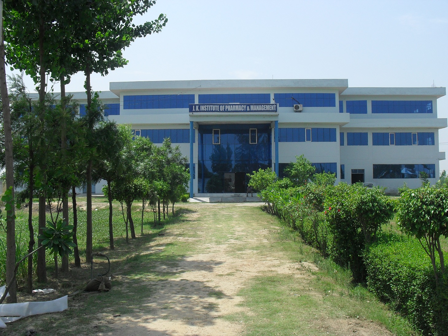 JK Institute Of Pharmacy