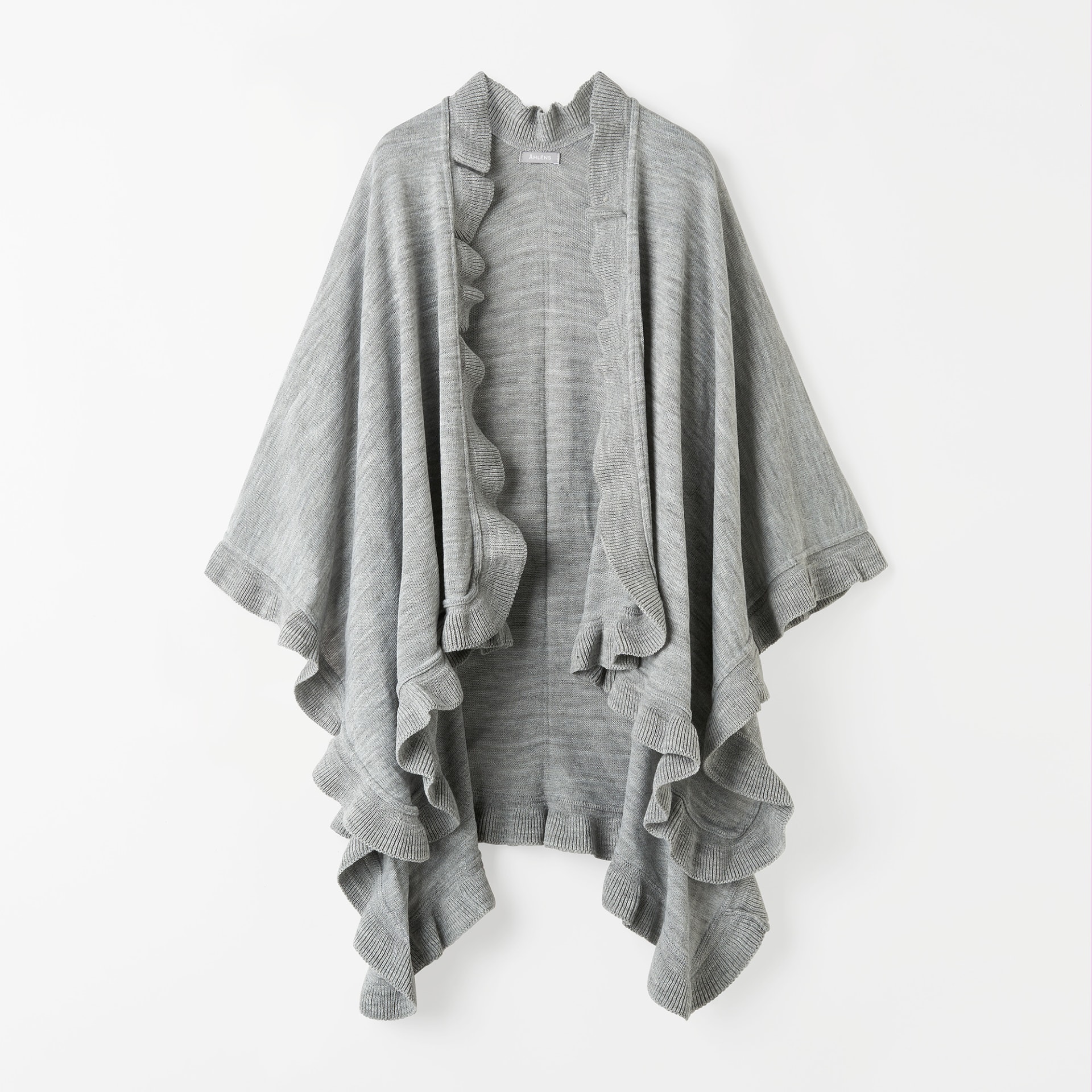 Poncho med volanger SILJA Light Grey från Åhléns | Åhléns