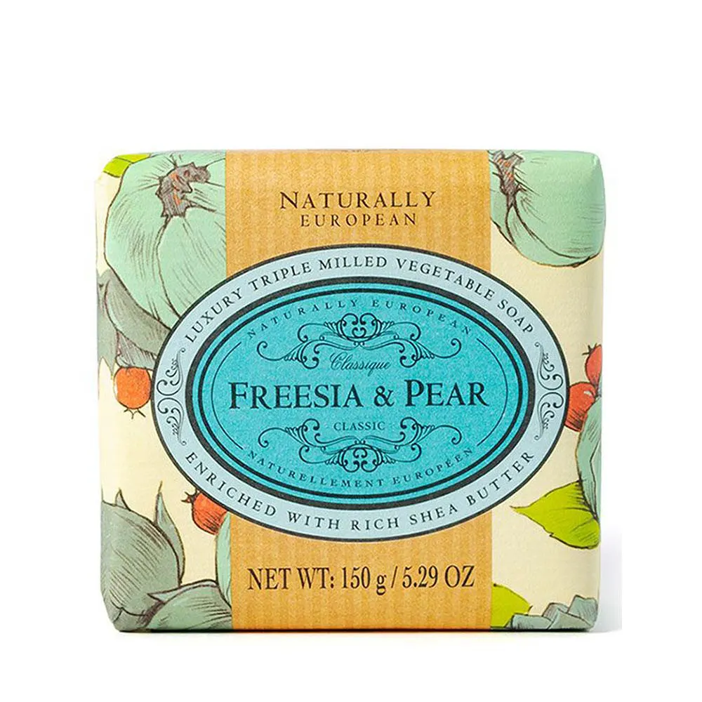Freesia & Pear Shower Gel 500 ml från Naturally European | Åhléns