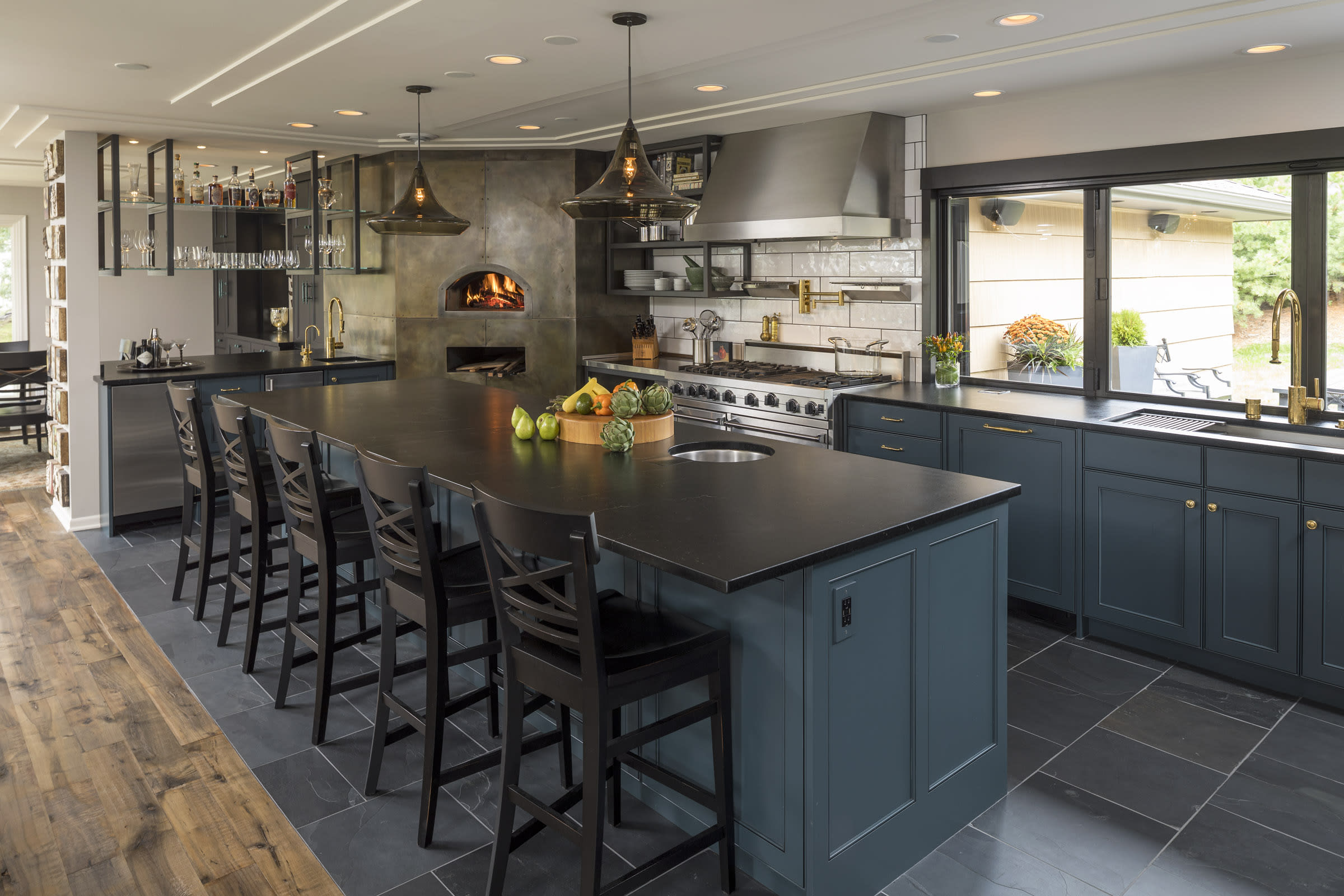 This Custom Kitchen Serves a Chef's Needs | Shelter Architecture