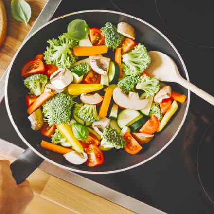 5 Contoh Makanan Utuh untuk Diet yang Bantu Turunkan Berat Badan