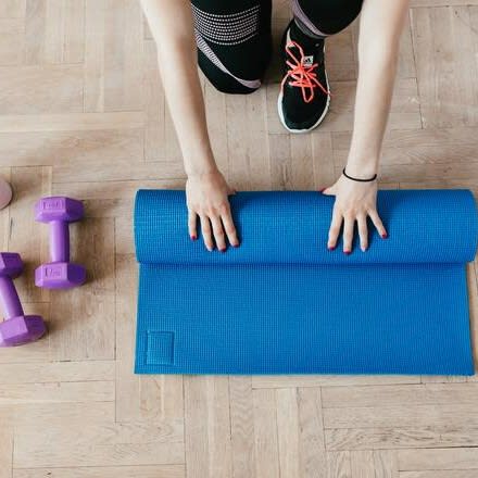 12 Gerakan Pendinginan Setelah Olahraga dan Manfaatnya