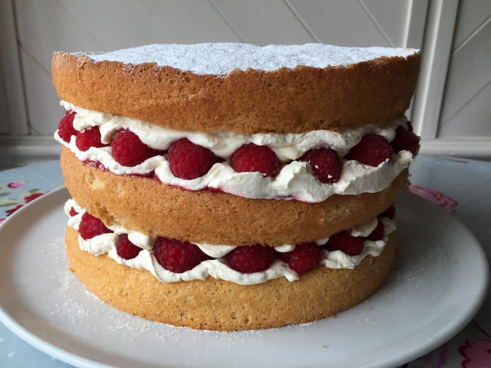 Raspberry Sponge Cake - Scones + More