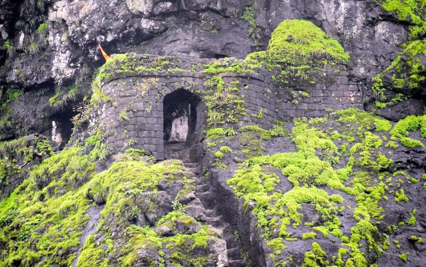 Harihar Fort Trek | Book Harihar Fort Trek Package @ 40% OFF Harihar Fort Trek | Book Harihar Fort Trek Package @ 40% OFF