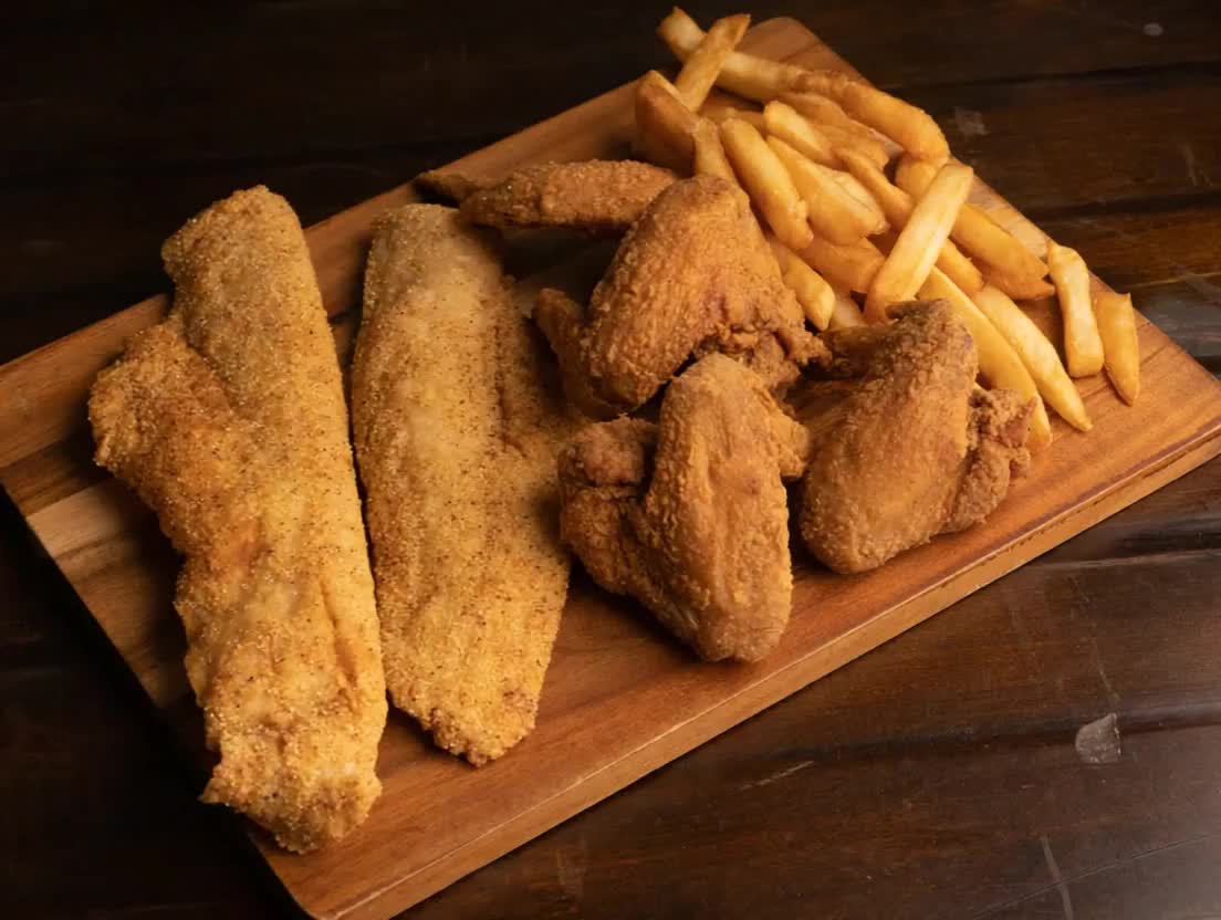 Best Fried Chicken Restaurant in South Columbus, OH | M&M Chicken ...
