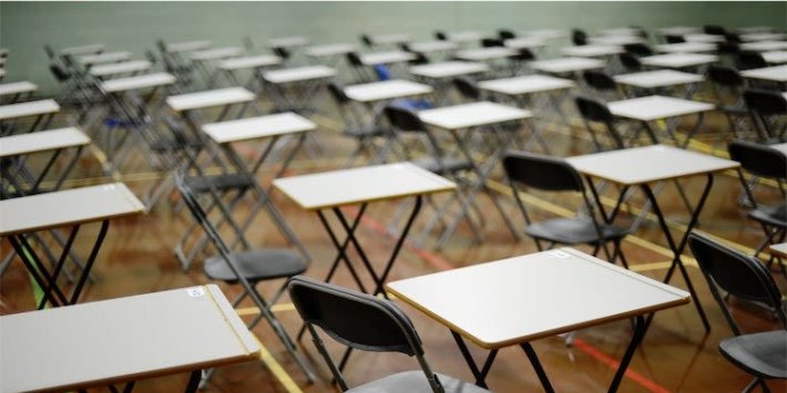 GCSE Top Grades Rise for Second Year Despite Pandemic Disruption