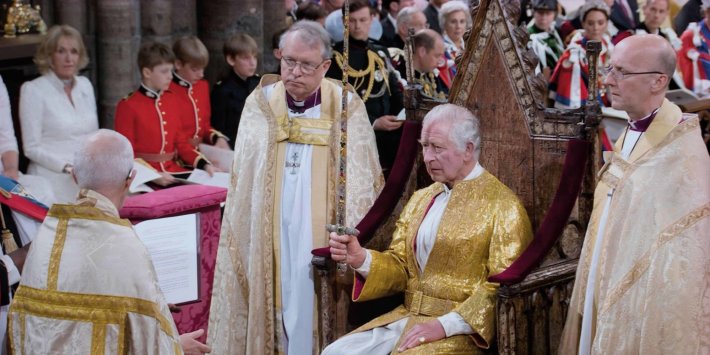 'A brilliant little book': Lord Lexden reviews 'Gimson’s Kings & Queens'