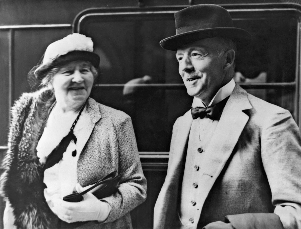 Lord Lexden reviews '44 Days in Prague: The Runciman Mission and the ...